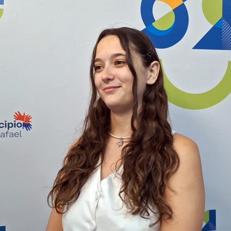 Aldana López y Lorena Saromé son las ganadoras del certamen de diseño ...